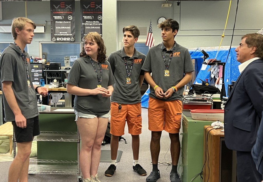 Longmont High robotics team wins top award at VEX World championship ...