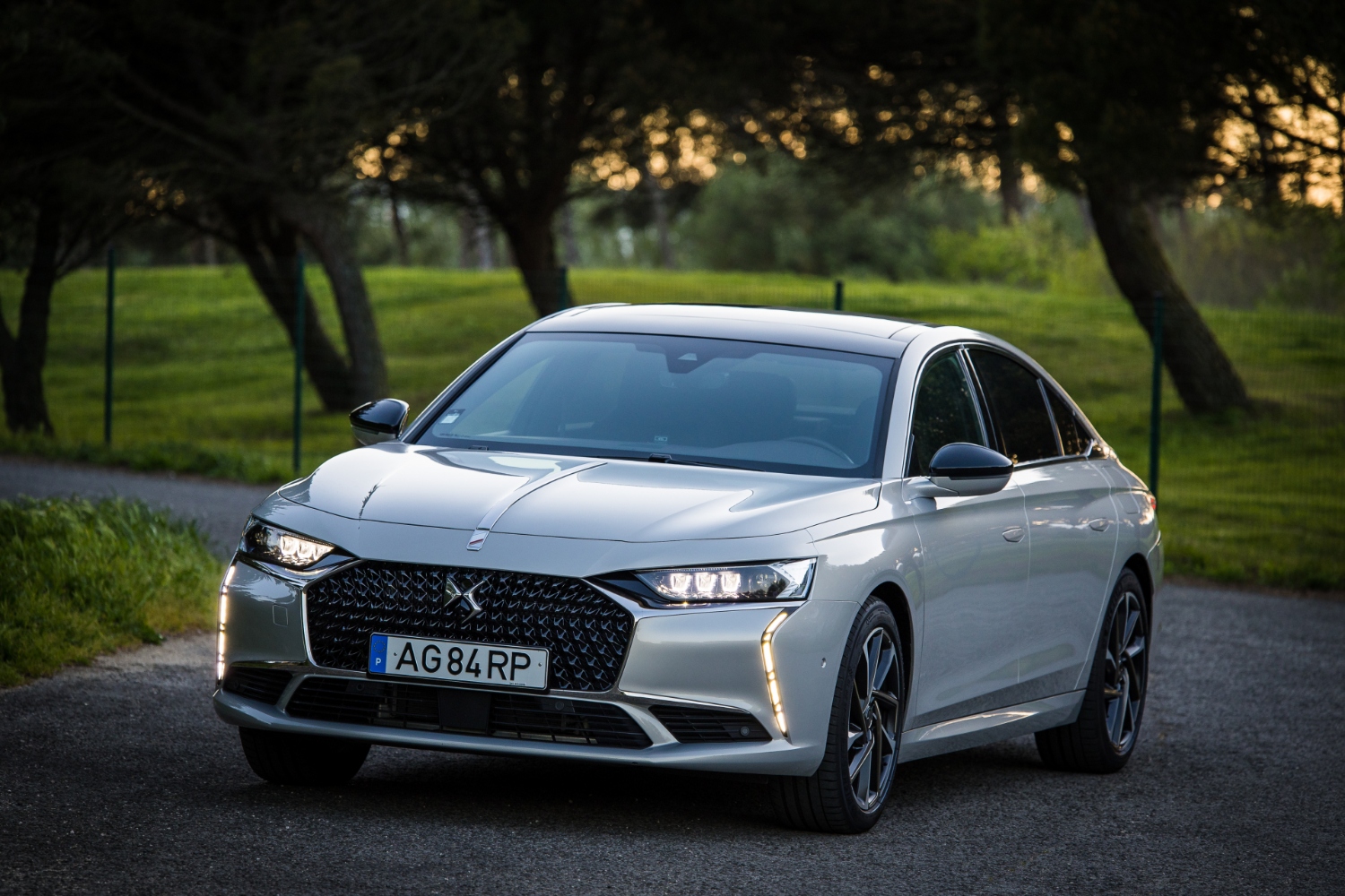 DS Automobiles adds Geofencing function to plug-in hybrid models ...