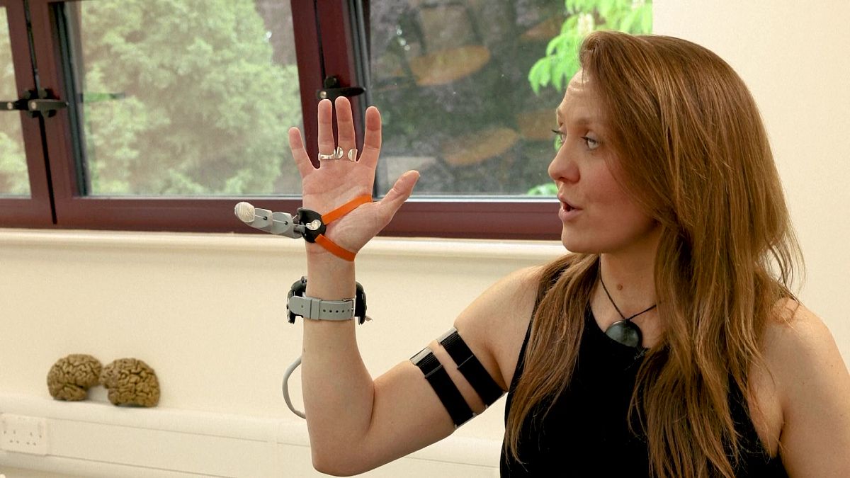 This robotic thumb is designed to help you enhance productivity at work ...