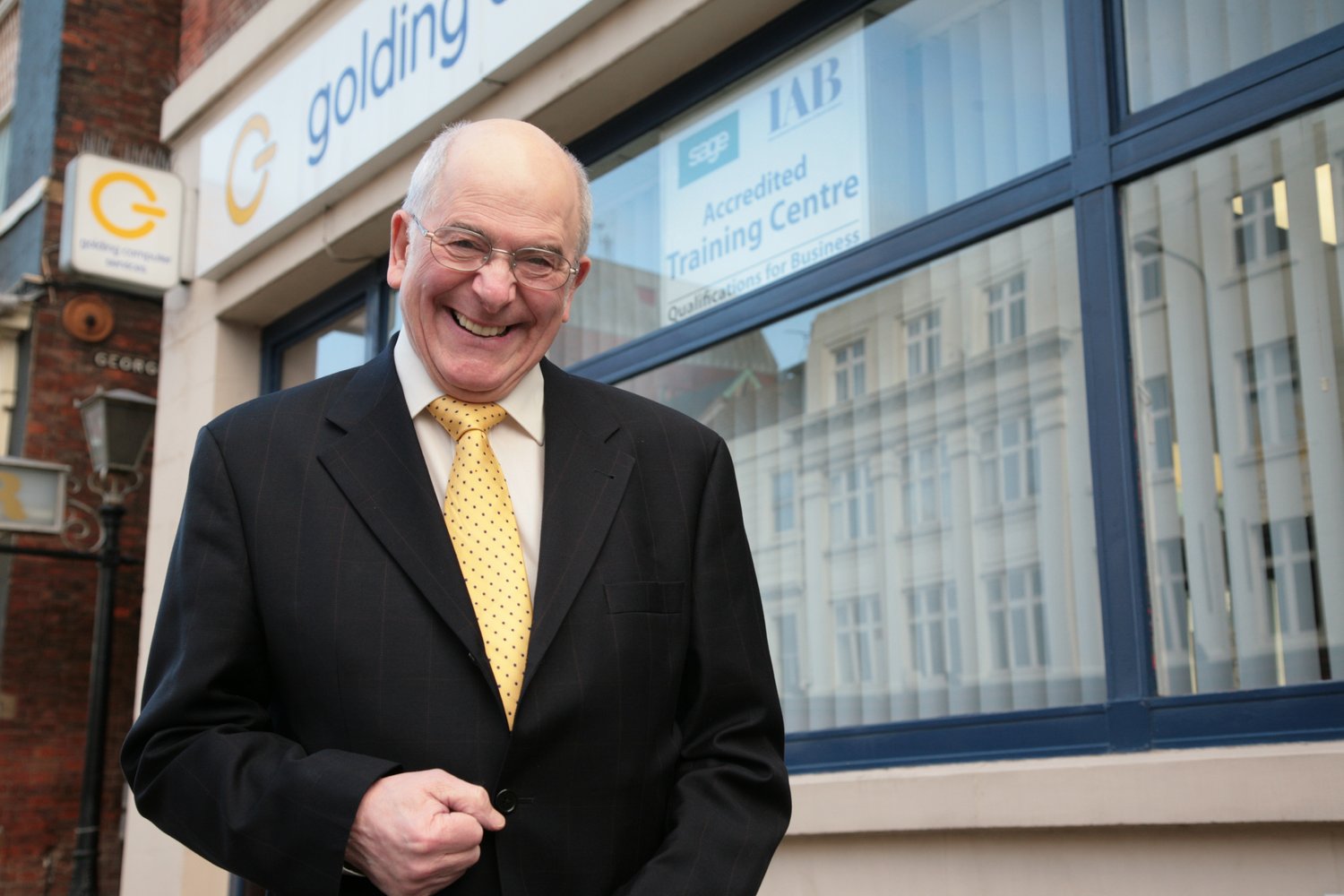 New award to remember computing entrepreneur — The Hull Story ...