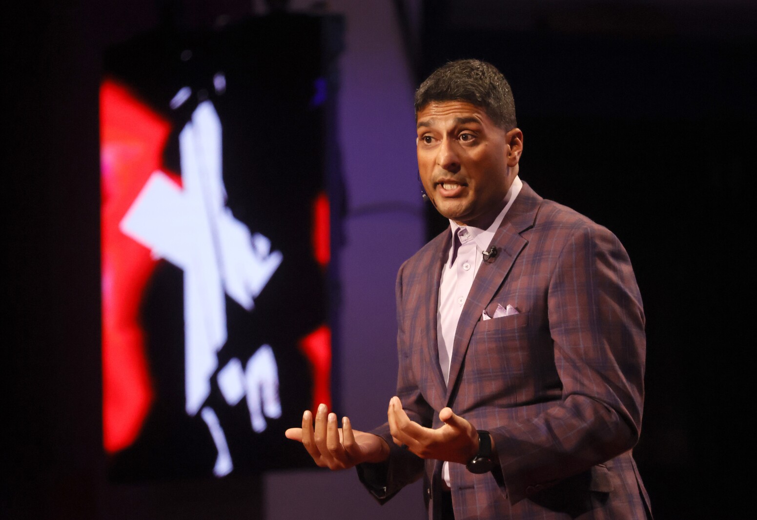 Superintendent 'embracing' artificial intelligence in Fargo schools ...