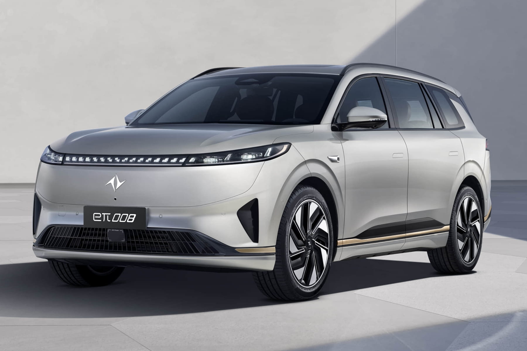 eπ 008 three-row electric SUV launched in China - Europeantech